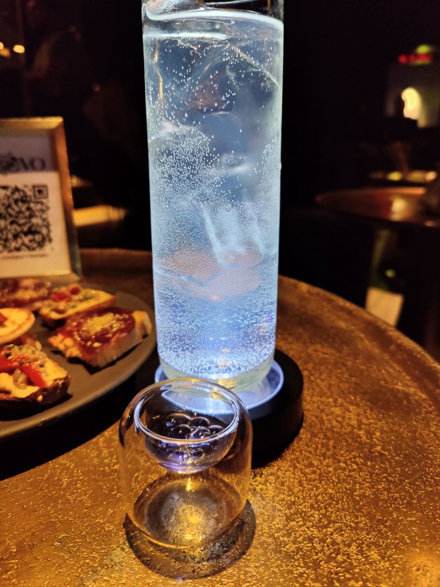 LOVO COCKTAILS & BAR nos presenta su nueva fiesta Josephine Socialité ...